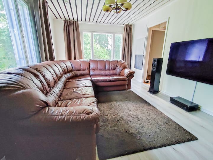 “Homely House For Groups – Pets Allowed - Lapua