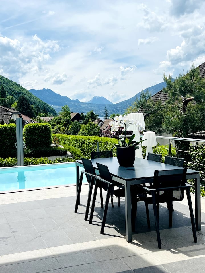 Prix En Baisse Maison Calme Avec Piscine Vue Lac - Lac d'Annecy