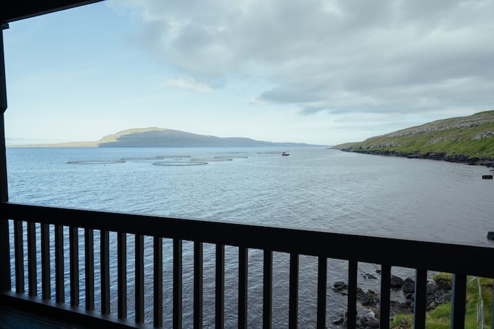 Á Tromini Guesthouse | Apartment 3 - Faroe Islands