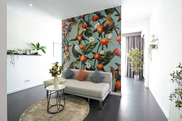 Stylish Studio With Balcony: Your Ideal Spot - Boekarest