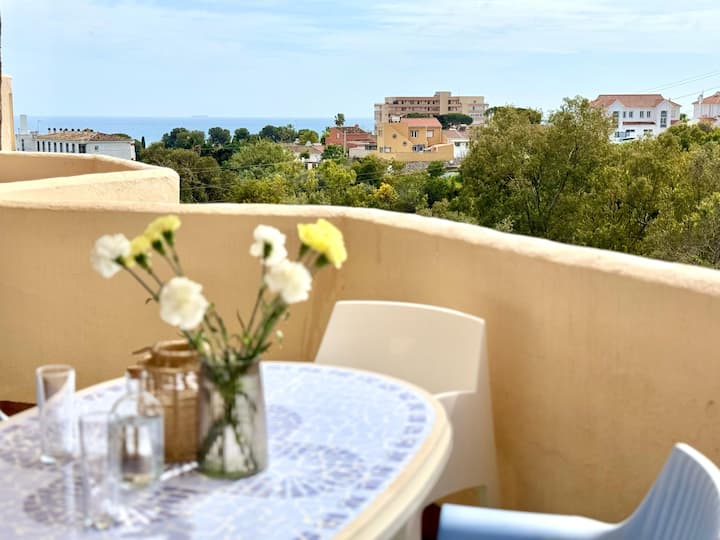 Riviera, Near Sea & Golf 2 Bed 2 Bath Apt, Pool! - Calahonda