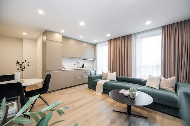 Knights Apartment Near Oz Park - Vilnius