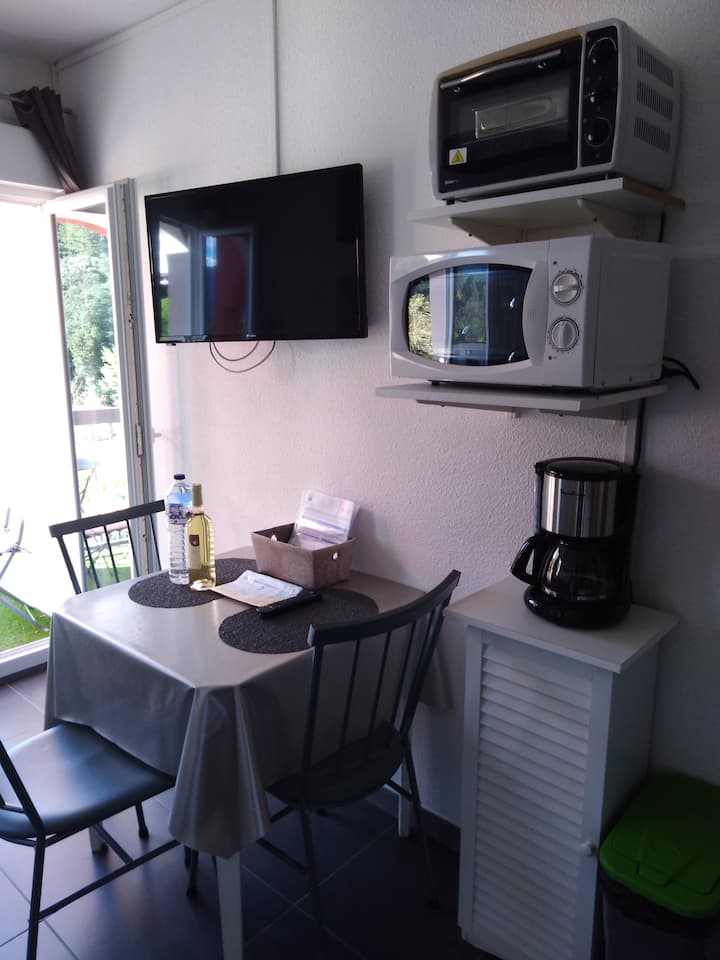 Studio2* Rénové Wifi/parkîng Gratuits - Lamalou-les-Bains