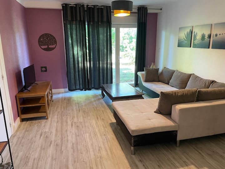 Spacieux Rez De Villa Avec Jardin - Brignoles