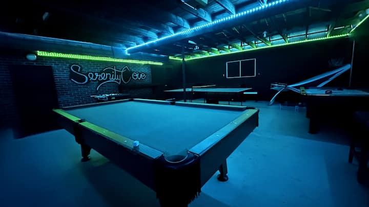 Pet Friendly Beach House With Games Room + Hot Tub - Port Franks