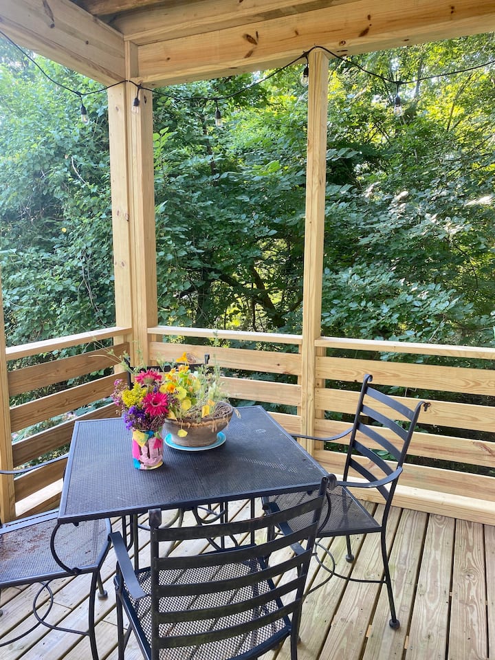 Fun, Walkable North Chatt Home Stay - Nickajack Lake, TN