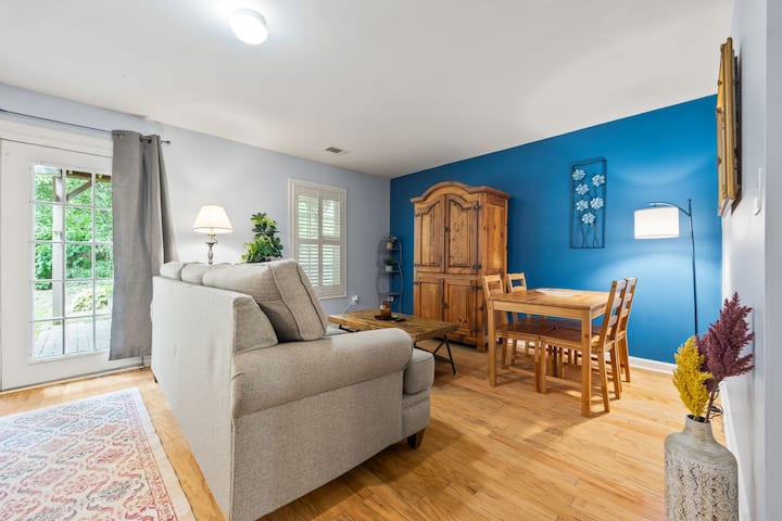 Private 1br Near Mall Of Ga & Lake - Buford, GA