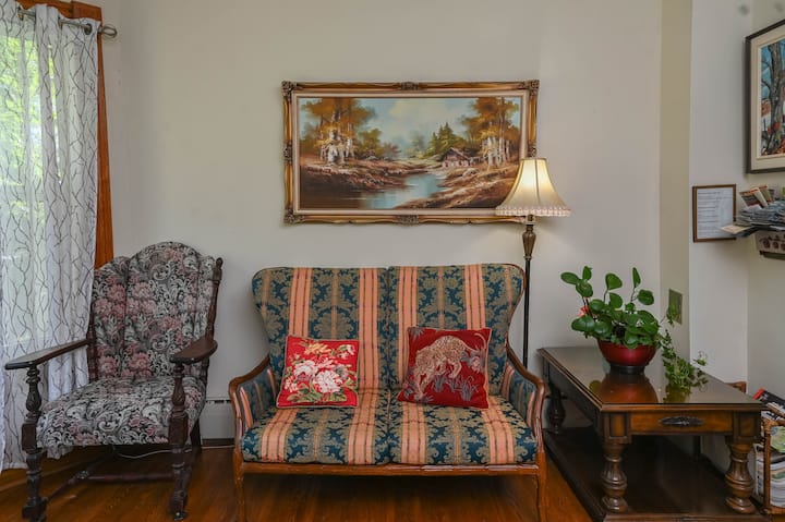 White Orchid Room-niagara Inn Bed&breakfast - Niagara Falls