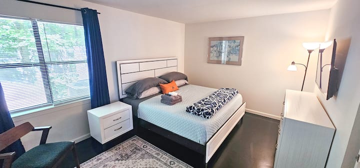 The Place In Pineville - Ballantyne - Charlotte