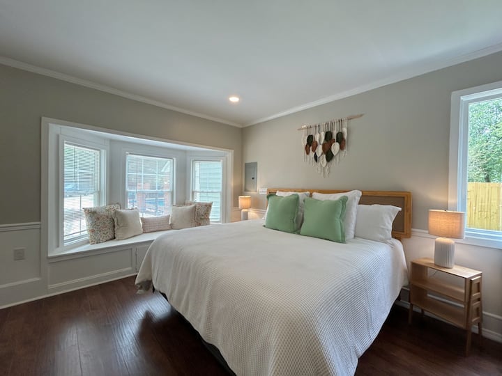 The Emerald Guest House! - Jacksonville, NC