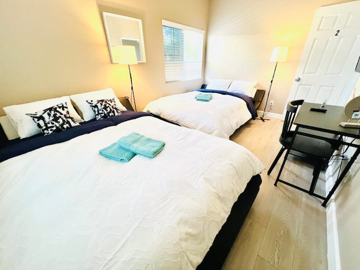 B13-2/private Tv/near Victoria Gardens/2 Beds - Fontana, CA