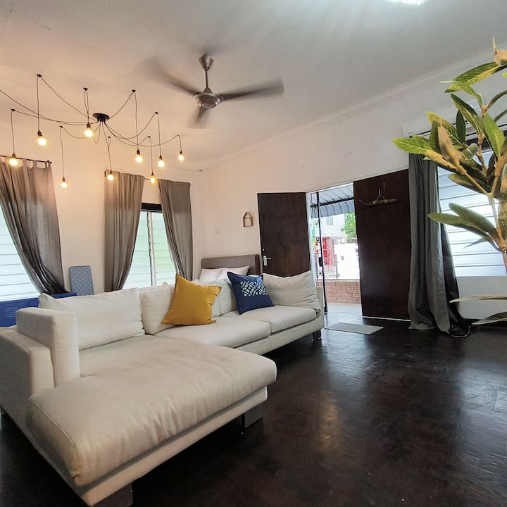 (New)getaway Staycation  Batu Ferringghi 4br @15px - Batu Ferringhi