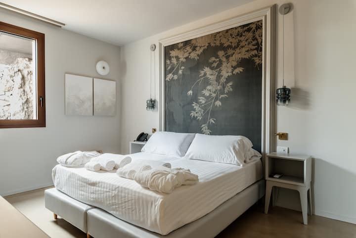 Family Suite With Private Pool - Scicli