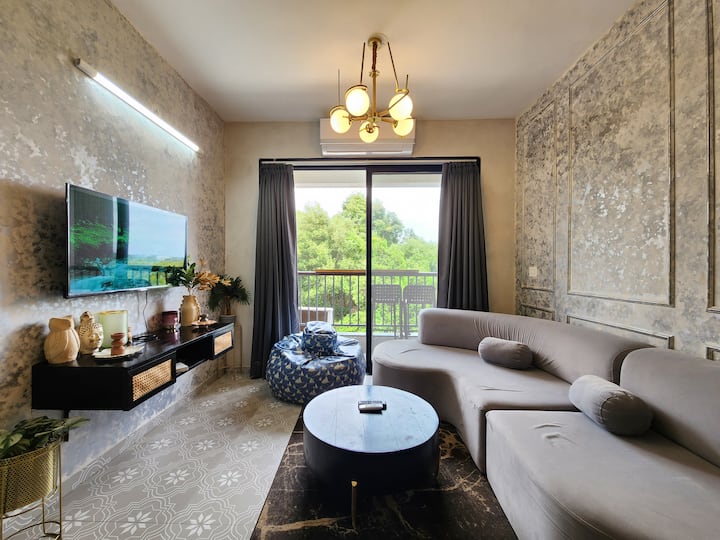 Resort-style 2bhk W/pool & Gym | Mirashya A208 - Goa