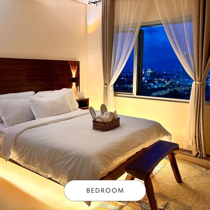 Modern Studio With Overlooking City Views - Quezon City