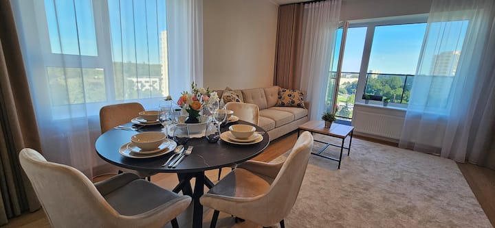 Sunflower Apartment - Tallinn