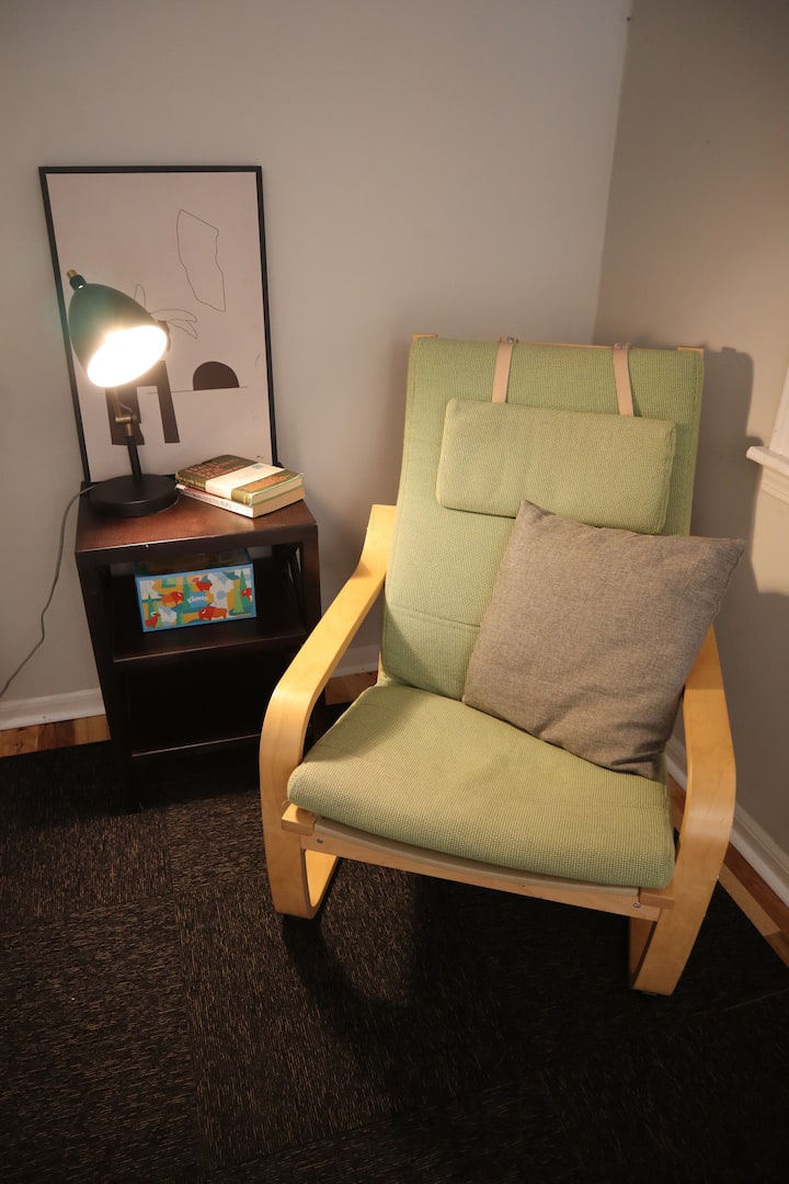 Suburban Studio King Bed - Hoover, AL