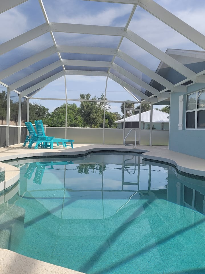 Poolside Paradise
Close To Boca Grande - Little Gasparilla Island, FL