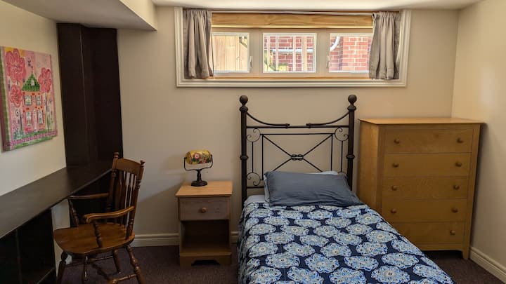 Tu Cuartico En Toronto - トロント