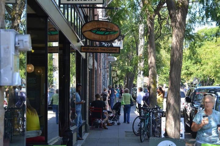 Ballard Bliss: Urban Comfort - Seattle, WA