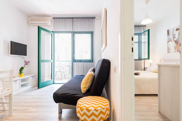 Zerubave - Maestral, Ugodan Apartman 200m Od Plaže - Brela
