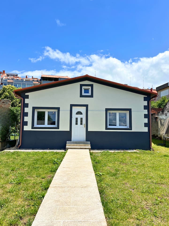 Casa Mantelas, En El Centro De Vigo. - Vigo