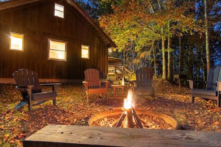 New Hottub -King Bed -Pet Friendly -Firepit - Kentucky