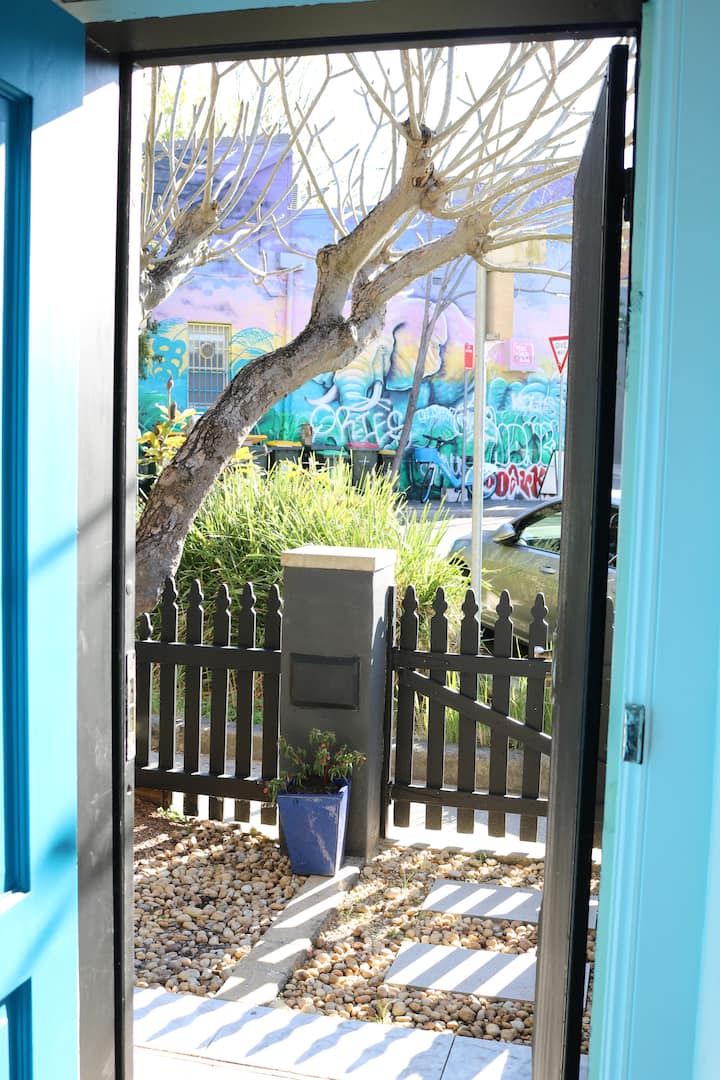 Erko Near King - Sydney