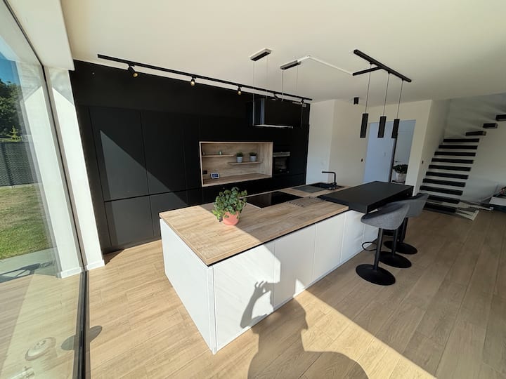 Modern, Child-friendly Country House - Zutendaal