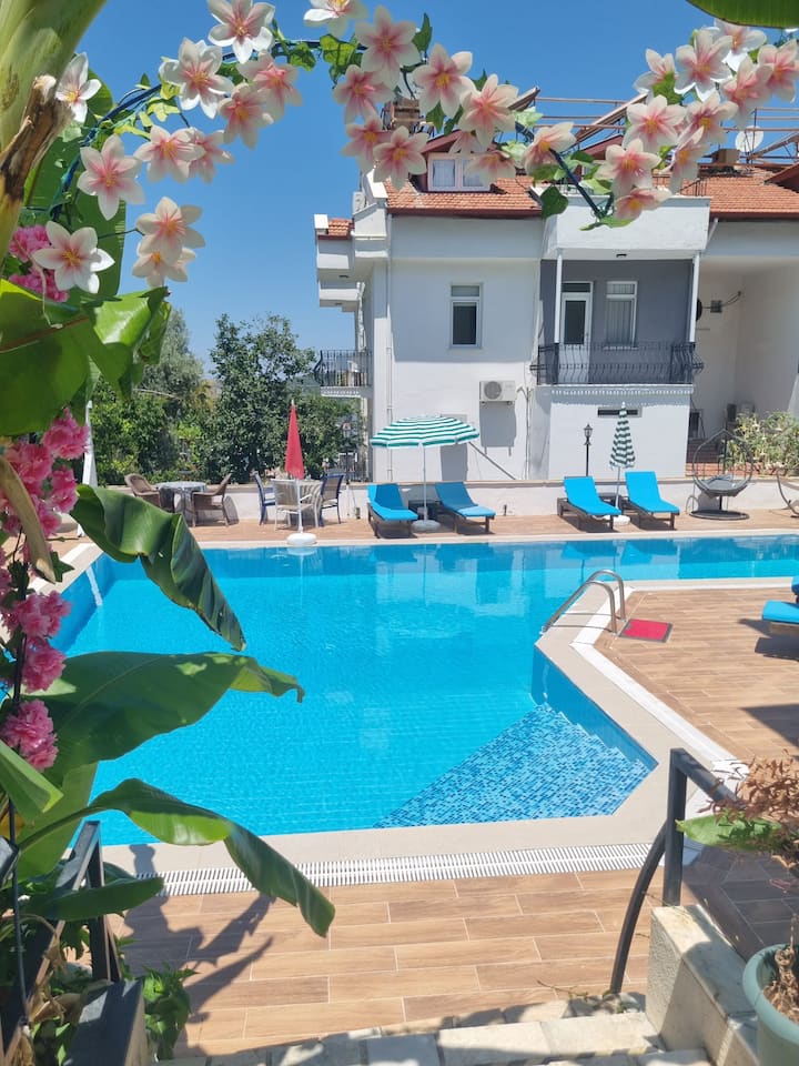 öLüdeniz Ayyıldız - Ölüdeniz