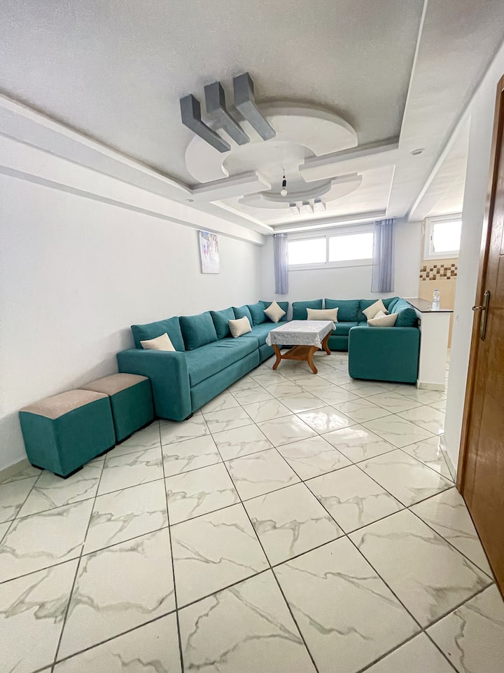 Clean Martil Apt – 2 Min Walk To Beach, Cozy Stay - Tetuán