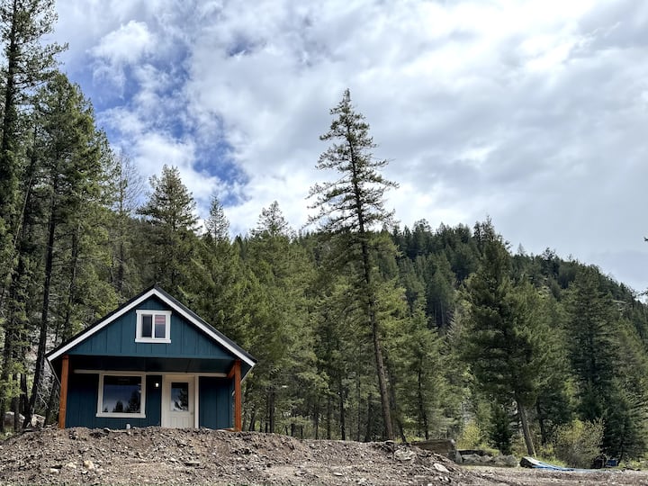 Columbia Mountain Cabin Retreat, 14mi From Gnp - Columbia Falls, MT