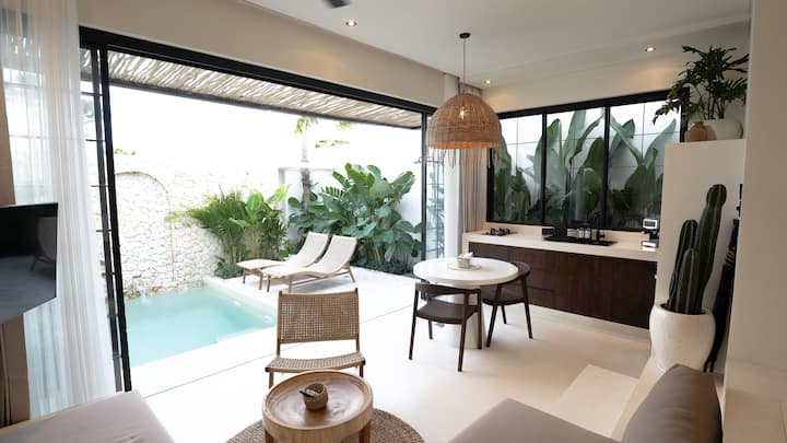 Casa Nafeesa | Cozy Private Pool Villa In Umalas - Canggu