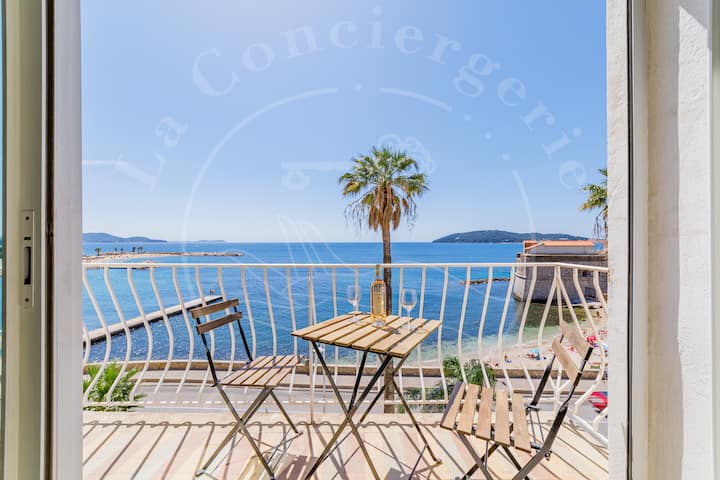 ÉLégance Côtière – Vue Mer & Plage à Vos Pieds - Toulon