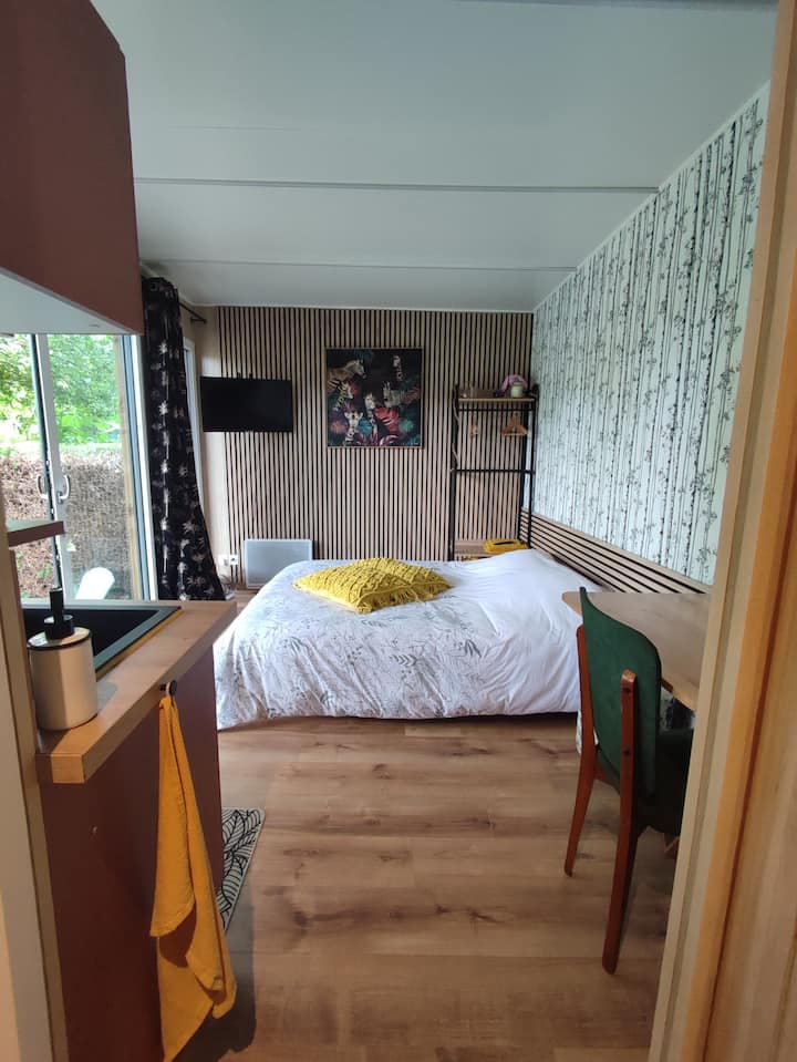 Tiny House Yellow - Angers