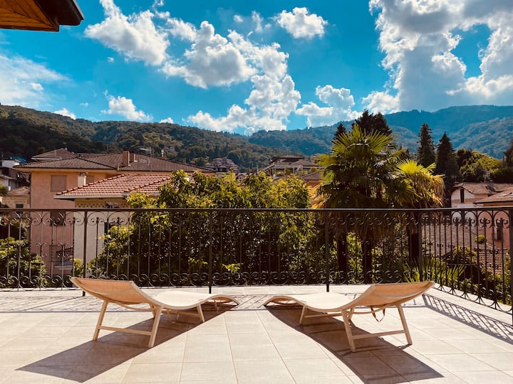 Casa Terrazza De Martini, In Pieno Centro - Stresa