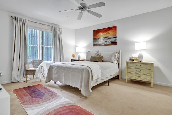 Charming & Cozy Home - 利茲