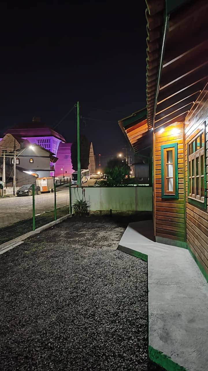 Super Casa 3 Quartos Ao Lado Da Igreja Matriz - Urubici