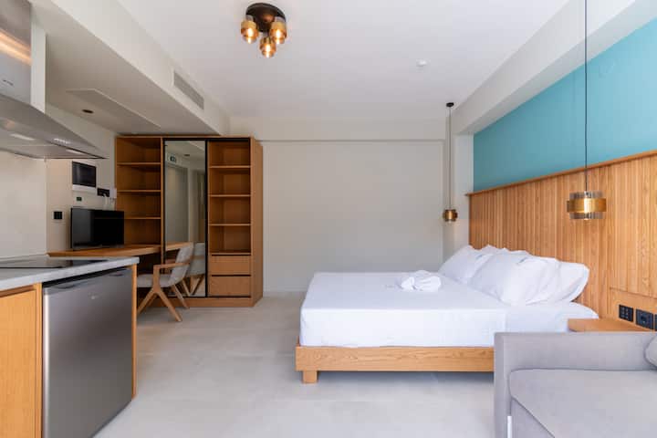 Junior Suite Double & Sofa Beds - Hp Family Suites - Halkidiki