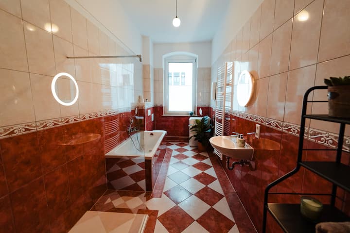 Moderne Wohnung In Bahnhofsnähe - Chemnitz