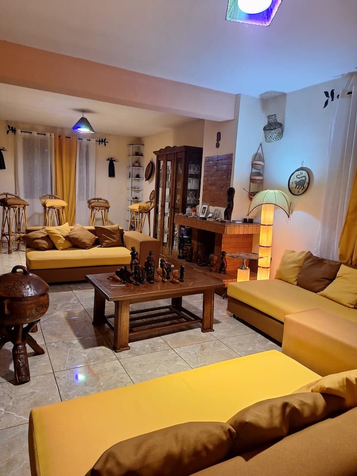 4 Chambres Douillettes Chez Un Couple Malgobelge 3 - Madagascar
