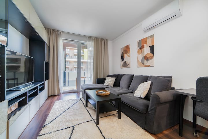 Bel Appartement Avec Terrasse Et Parking - Budapest