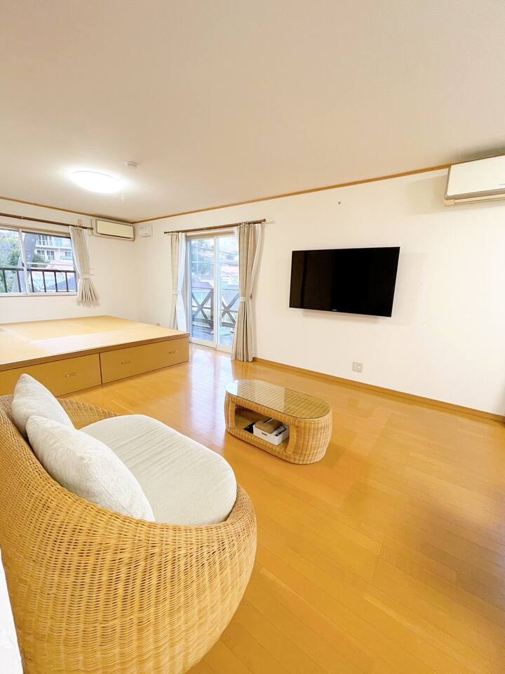 【天然温泉・カラオケ】広々した湯船で下田温泉を楽しむお宿　ペット/Bbq可　バリアフリー設備完備 - Shimoda