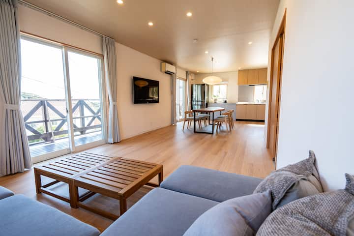 【天然温泉・カラオケ】広々した湯船で下田温泉を楽しむお宿　ペット可/Bbq可　バリアフリー設備完備 - Shimoda