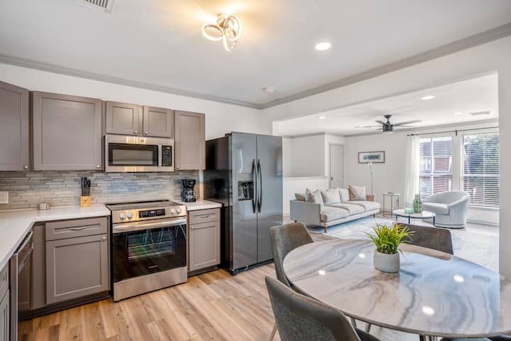 5-bedroom Heart Of Houston Home - 休斯敦