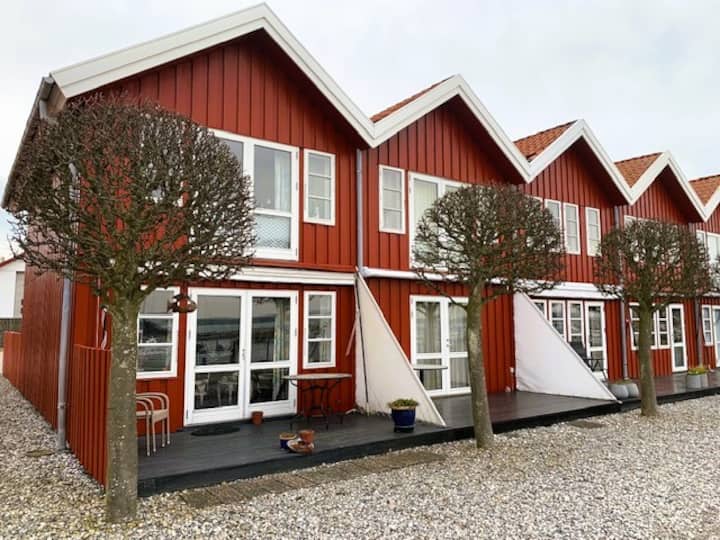 Smuk Udsigt, Bo På Havnen - Ebeltoft