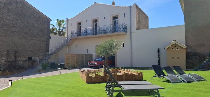Gîtes Monte Blanco : Le Ramonetage, 6 Personnes - Pézenas