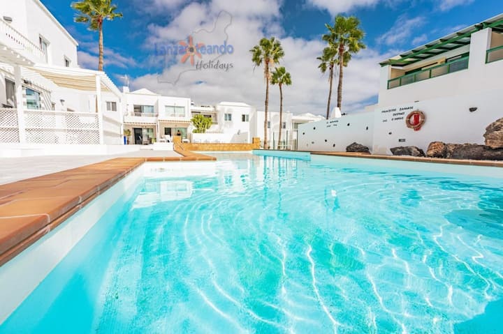 Buenavida Apt Vv W/communal Pool And Air Con - Costa Teguise