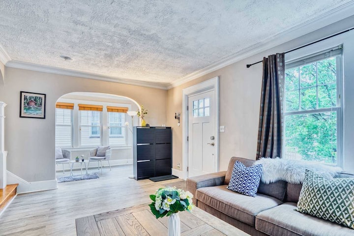 Charming 3br2b｜built-in Office｜lush Garden E#42171 - Harrison, NJ