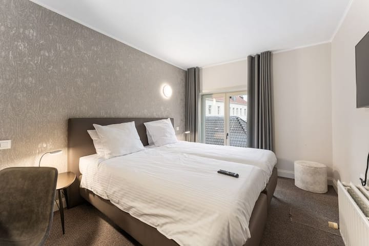 Elegant Room In Bruges' Heart - Bruges